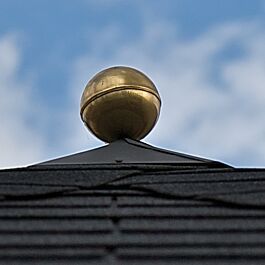 Messing bol voor afdekkap vierkant dak